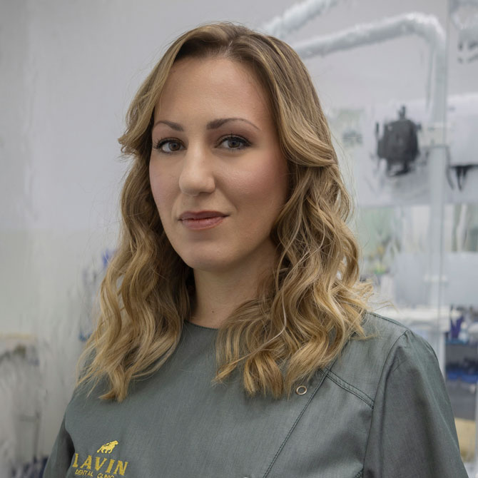 DANIELA ANGELA VRANIĆ - Lavin Dental Clinic